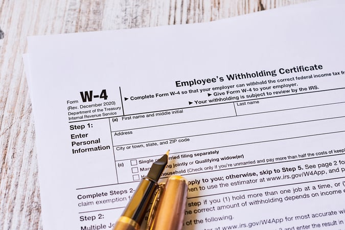 Formulario I-9 Vs Formulario W-4 ¿Cuándo usar cada uno?